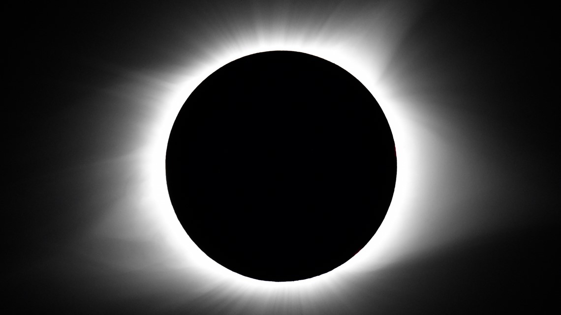 How to make pinhole projector for solar eclipse 2024 | whas11.com