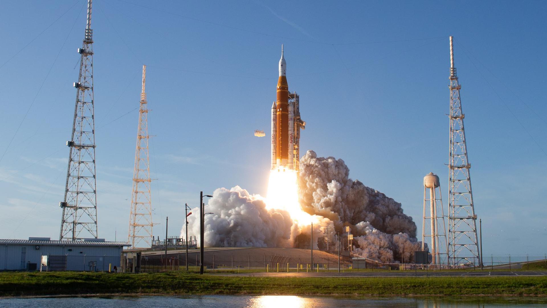 Artemis II crew deals with broken toilet hours after launch into space ...