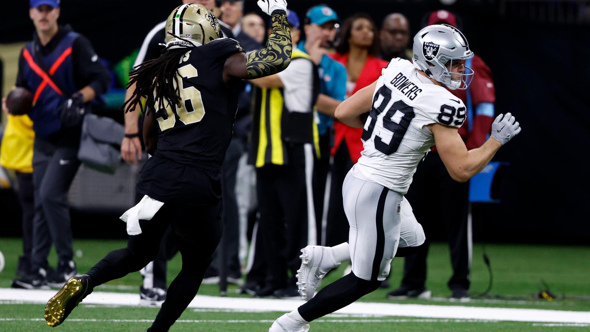 Raiders Brock Bowers breaks 2 records in game against Saints | whas11.com