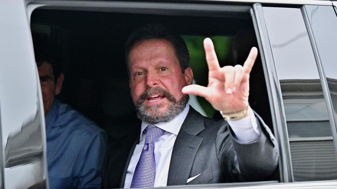 Nick Reiner hires high-profile defense attorney after arrest for ...