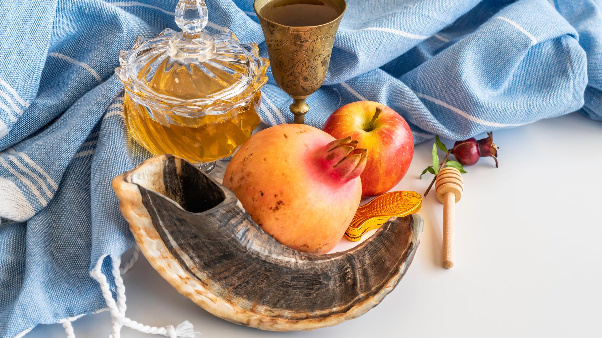 How to say happy Rosh Hashanah? Jewish New Year begins Wednesday ...