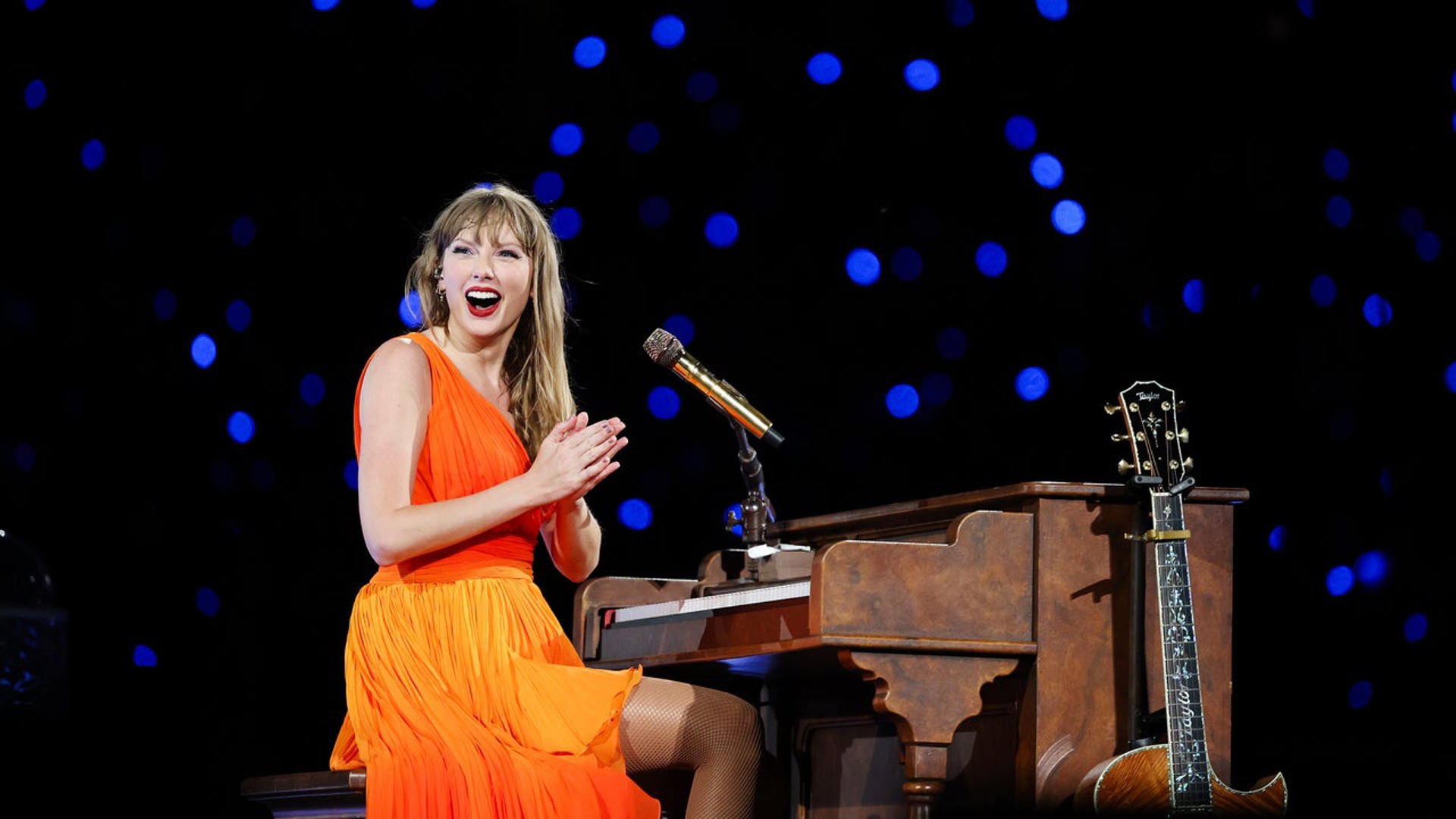 Taylor Swift Jokes She's 'Finally Broken' Her Piano During Eras Tour ...