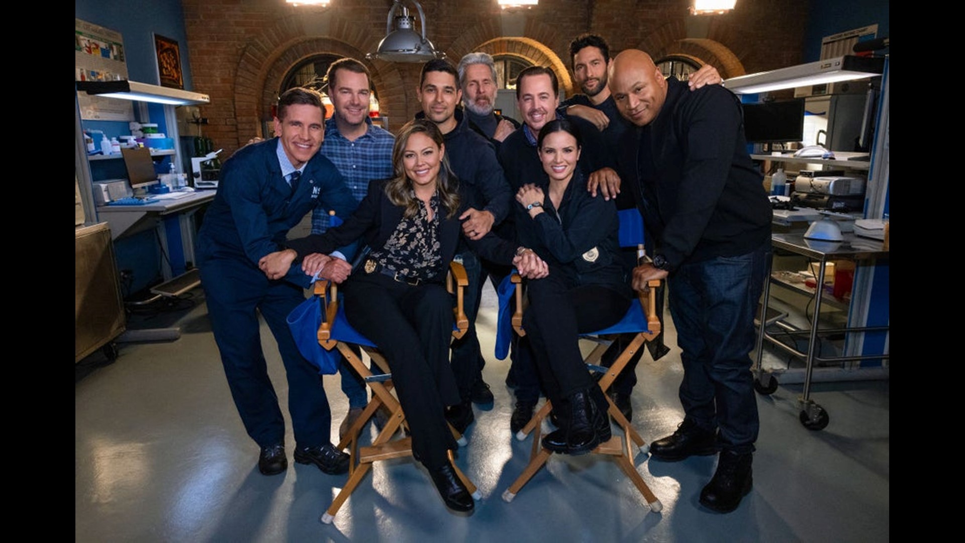 'NCIS' Shares Funny Video of Cast 'Investigating the Murder on the ...