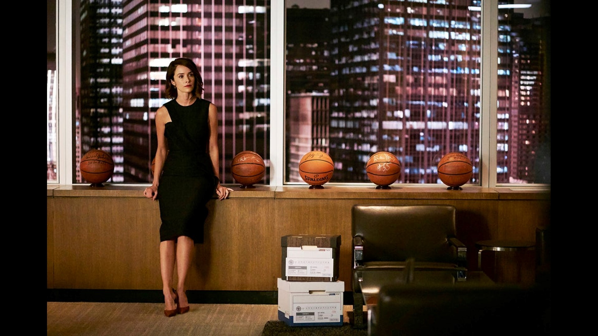 'Suits' Star Abigail Spencer Talks Show's Resurgence and the Cast Text ...