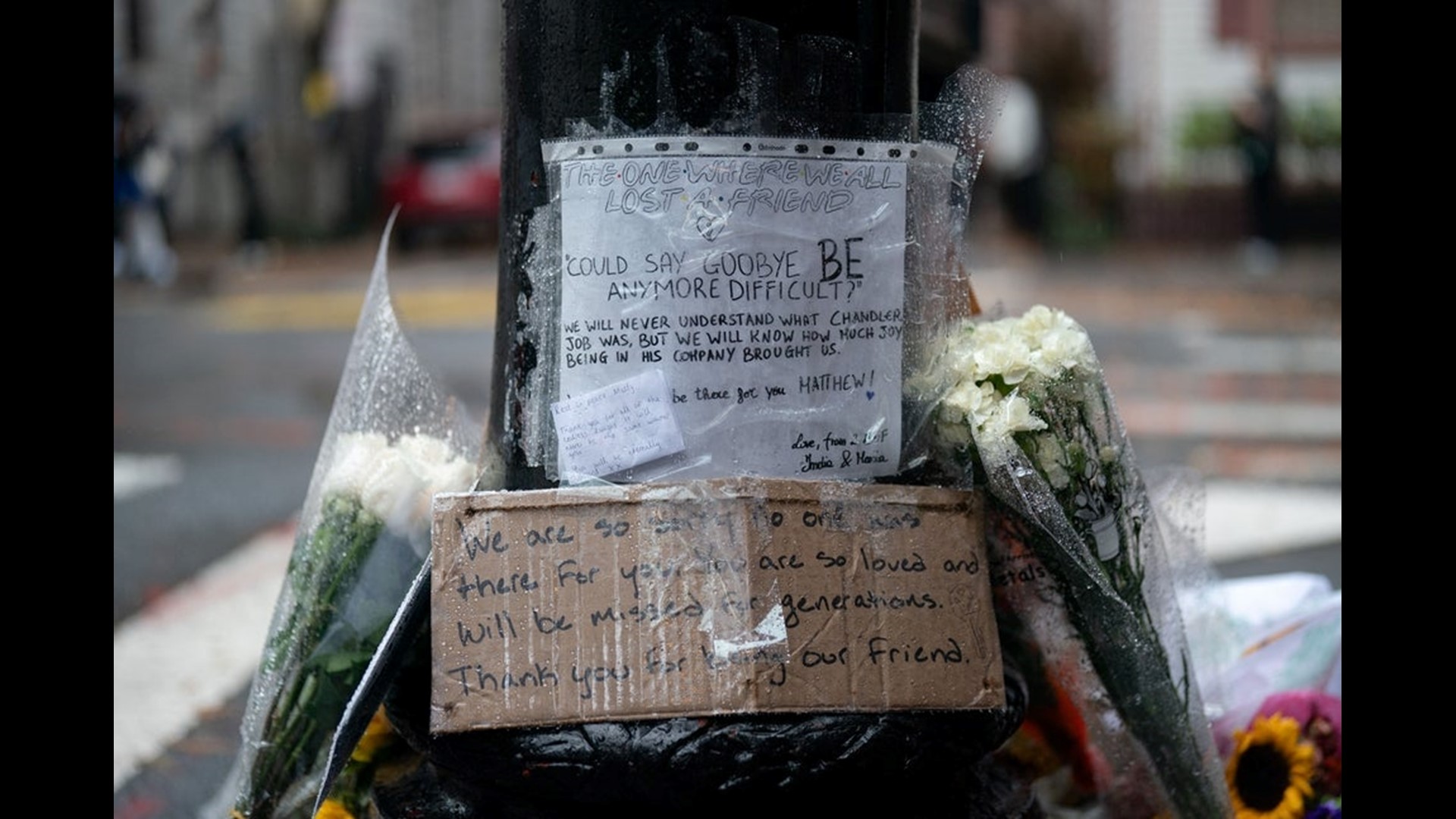 'Friends' Cast Breaks Silence on Matthew Perry's Death in Joint ...