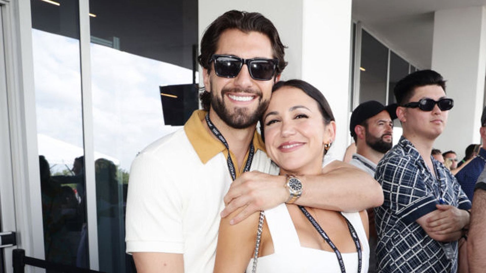 'The Bachelorette' Alum Jason Tartick and TikTok Star Kat Stickler Make ...