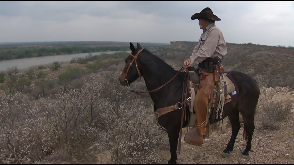 Meet the tick riders of south Texas, a different kind of border patrol ...