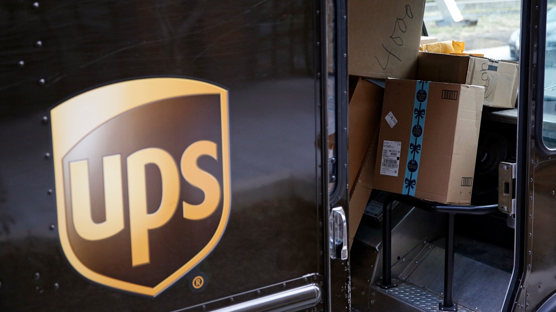 UPS employee killed in accident at Louisville hub | whas11.com