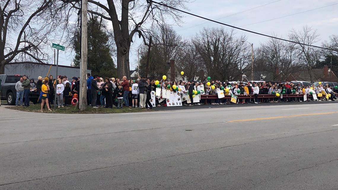 Carrie and Kacey McCaw funeral day, times announced | whas11.com