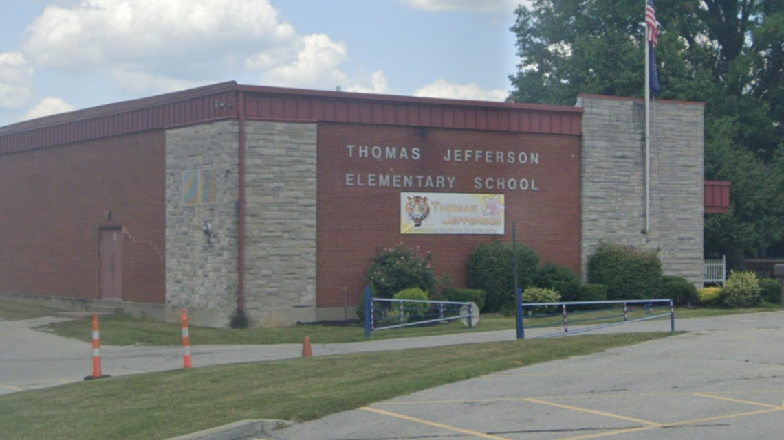 Thomas Jefferson Elementary open after suspicious package | whas11.com