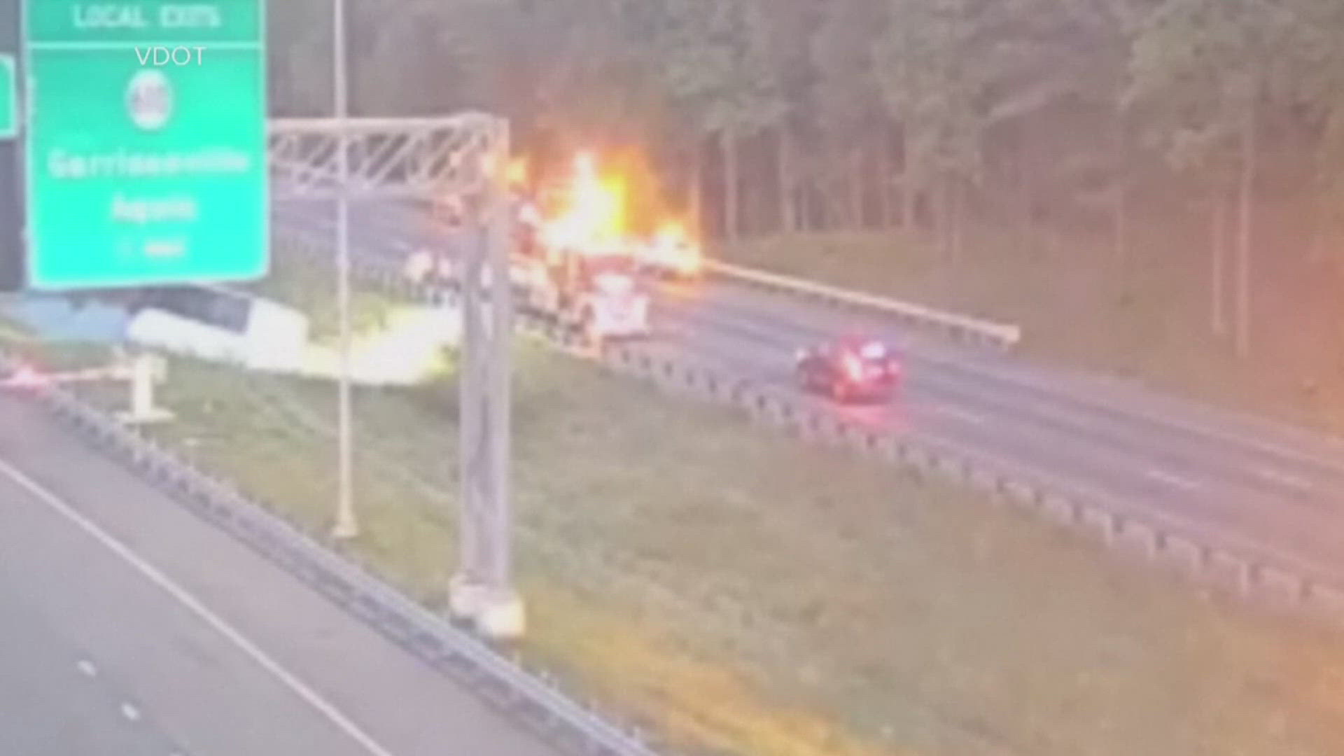 Deadly Virginia bus crash leaves 5 dead, dozens hurt | whas11.com