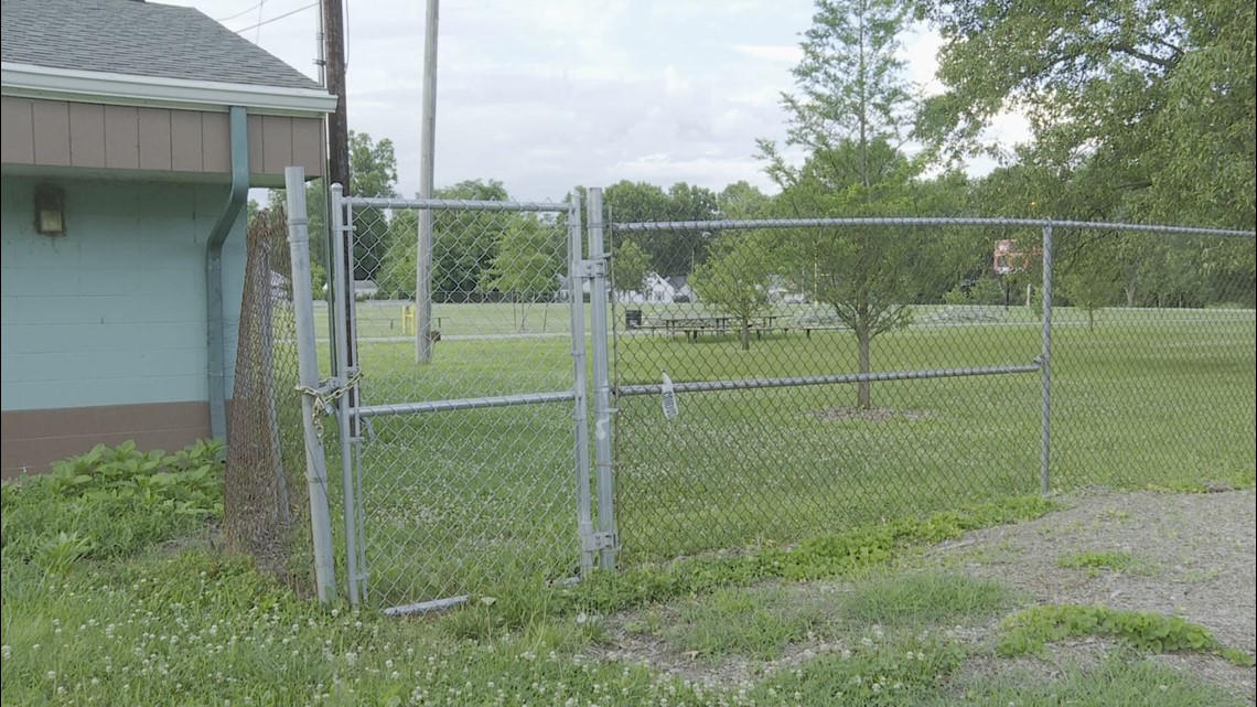 Flaget Field Park closed due to coronavirus pandemimc | whas11.com