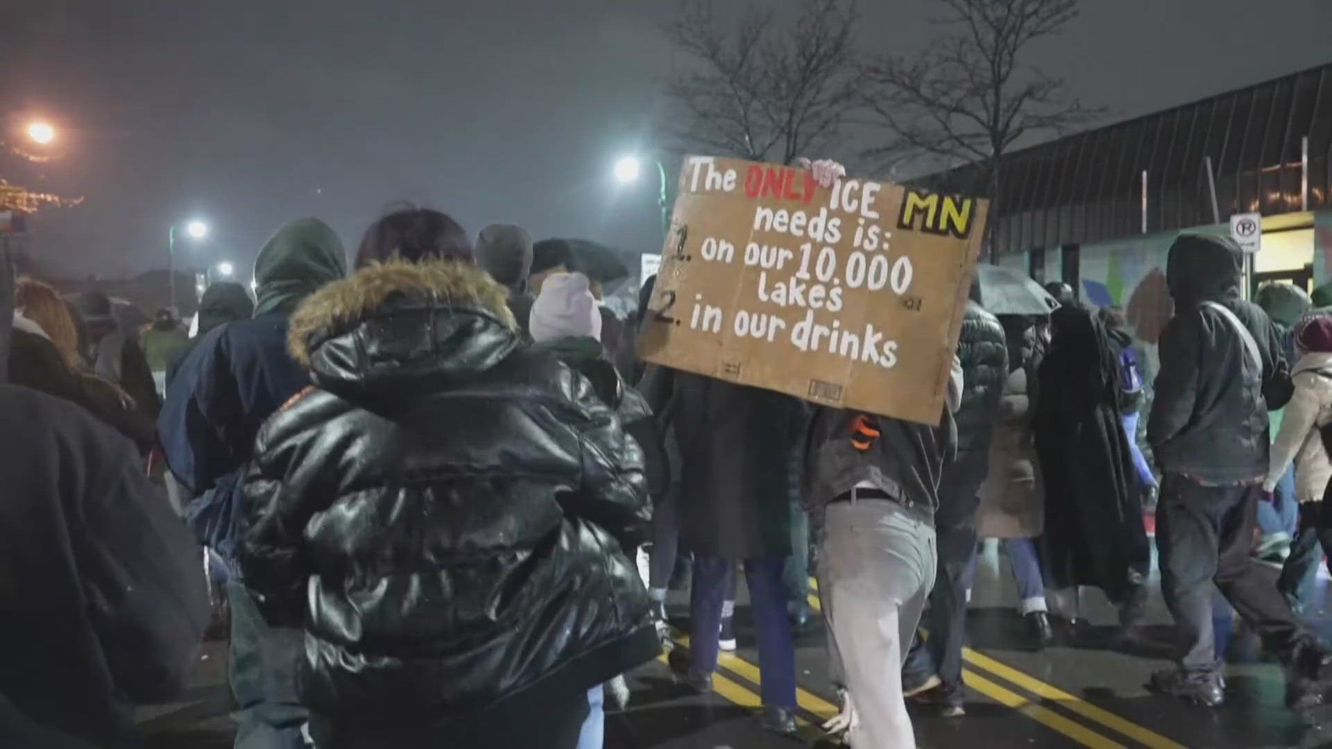 Protests flare in Minneapolis after federal shooting | whas11.com