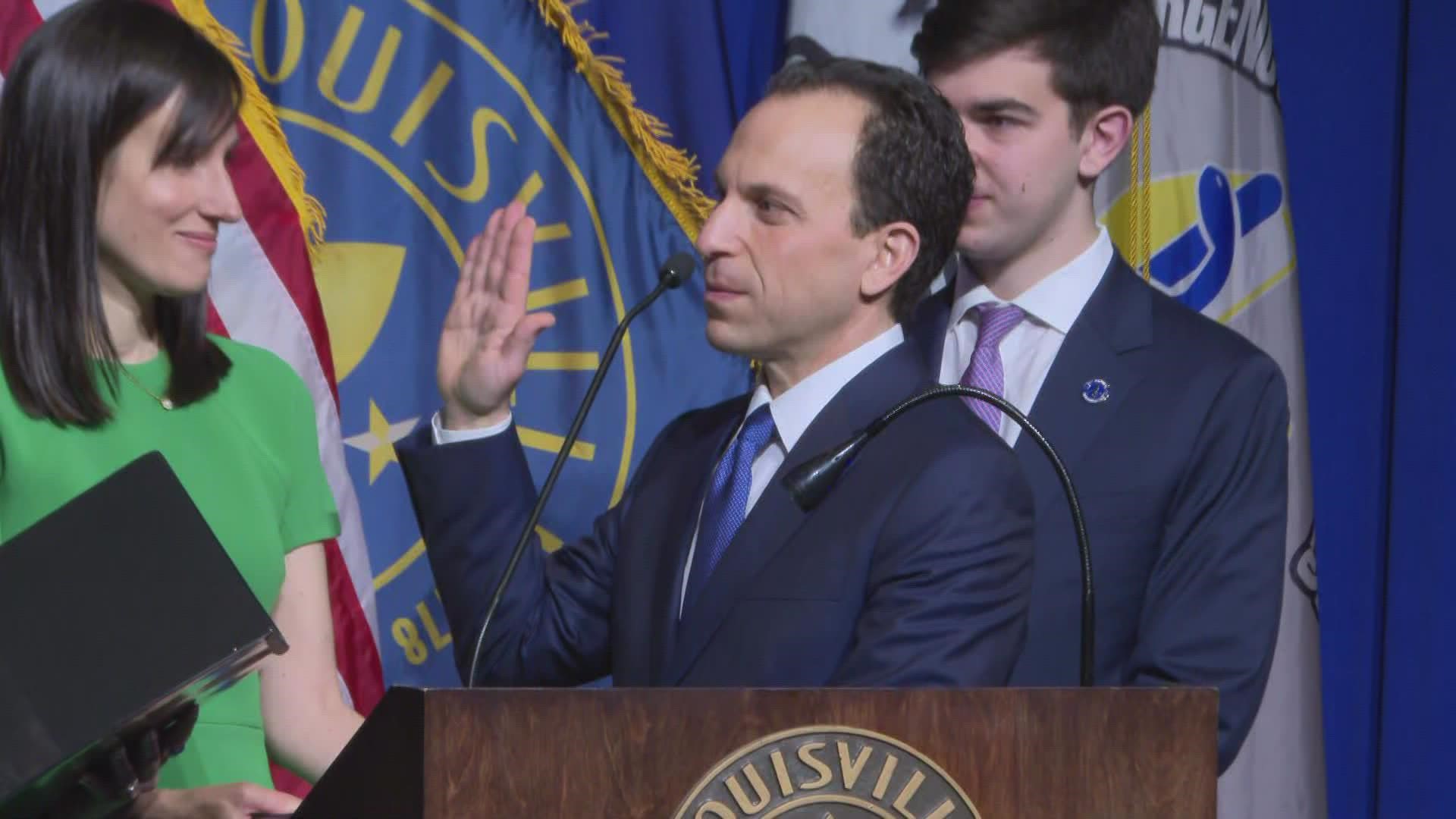 WATCH: Louisville Mayor Craig Greenberg takes the oath of office ...