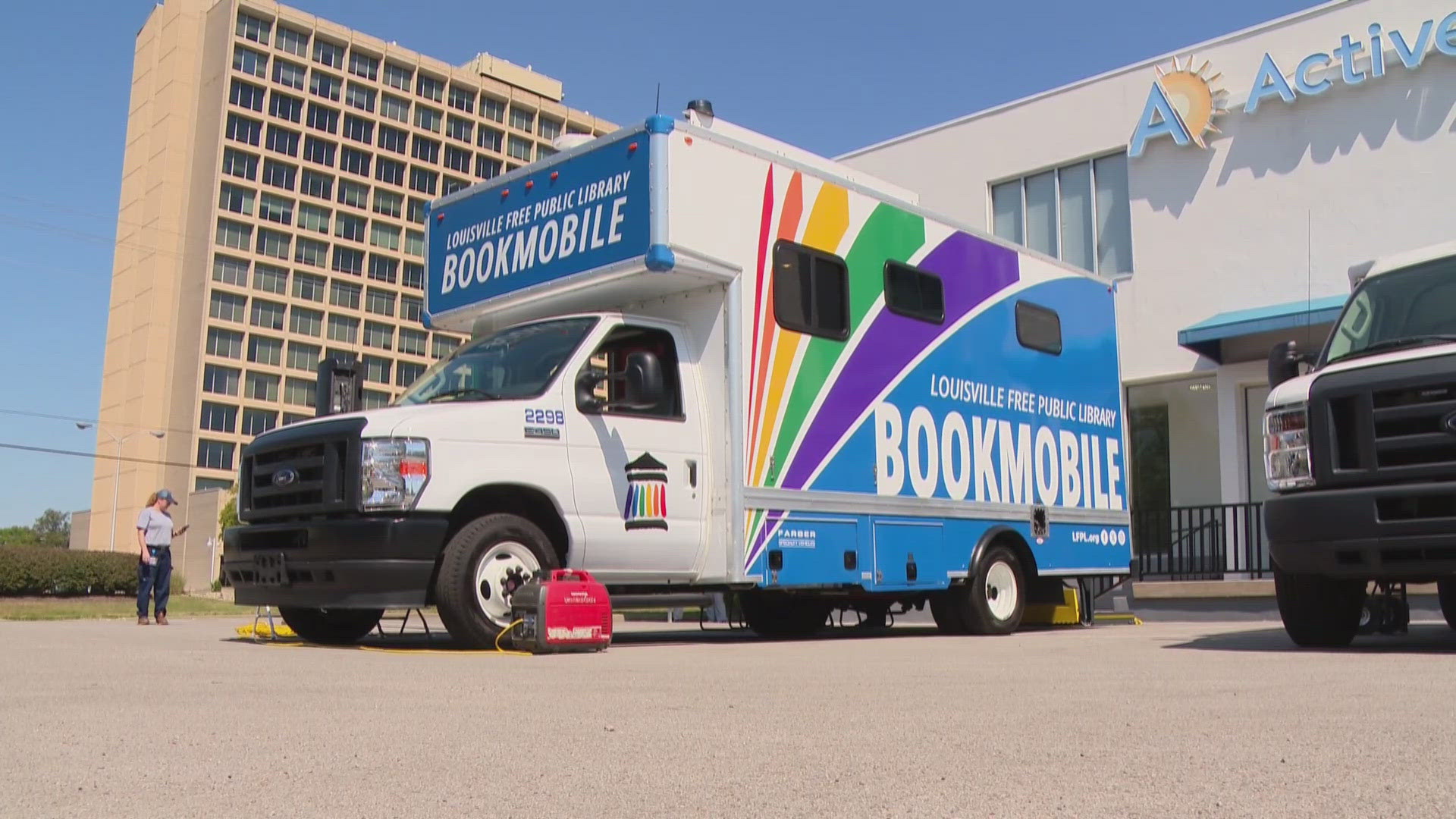 Louisville library launches new adult bookmobile service | whas11.com