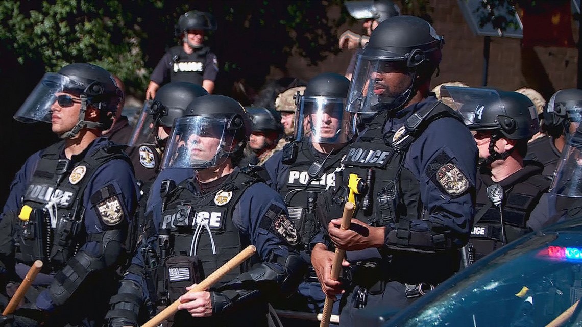 Louisville protests 'became a riot,' former police officer says ...