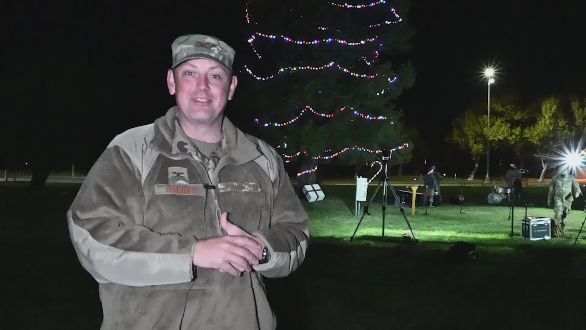 U.S. Air Force Col. Corey Simmons sends holiday greetings to family in ...