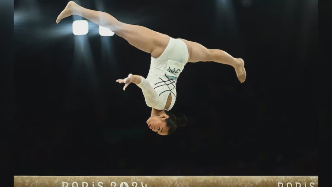 Paris Olympics update | Simone Biles and Suni Lee fall on balance beam ...