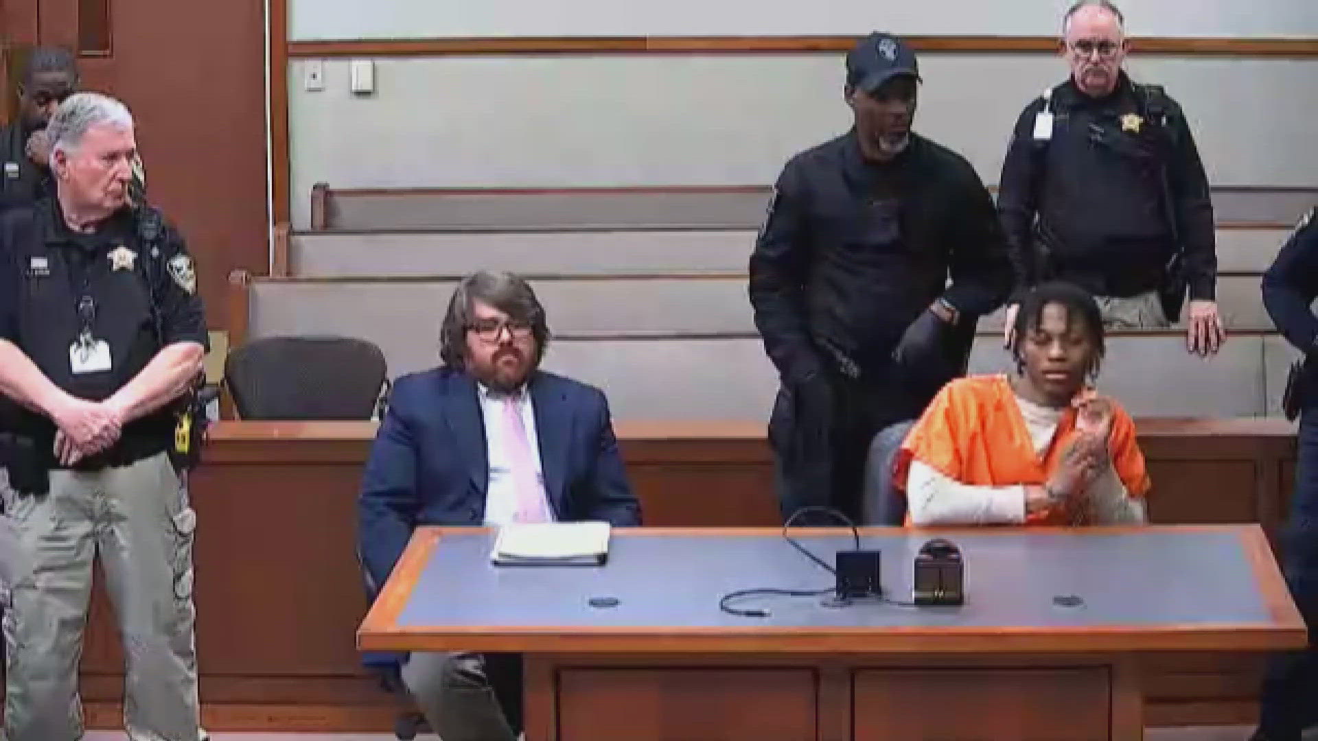 Louisville judge chooses shorter sentence in convicted robbery, sexual ...
