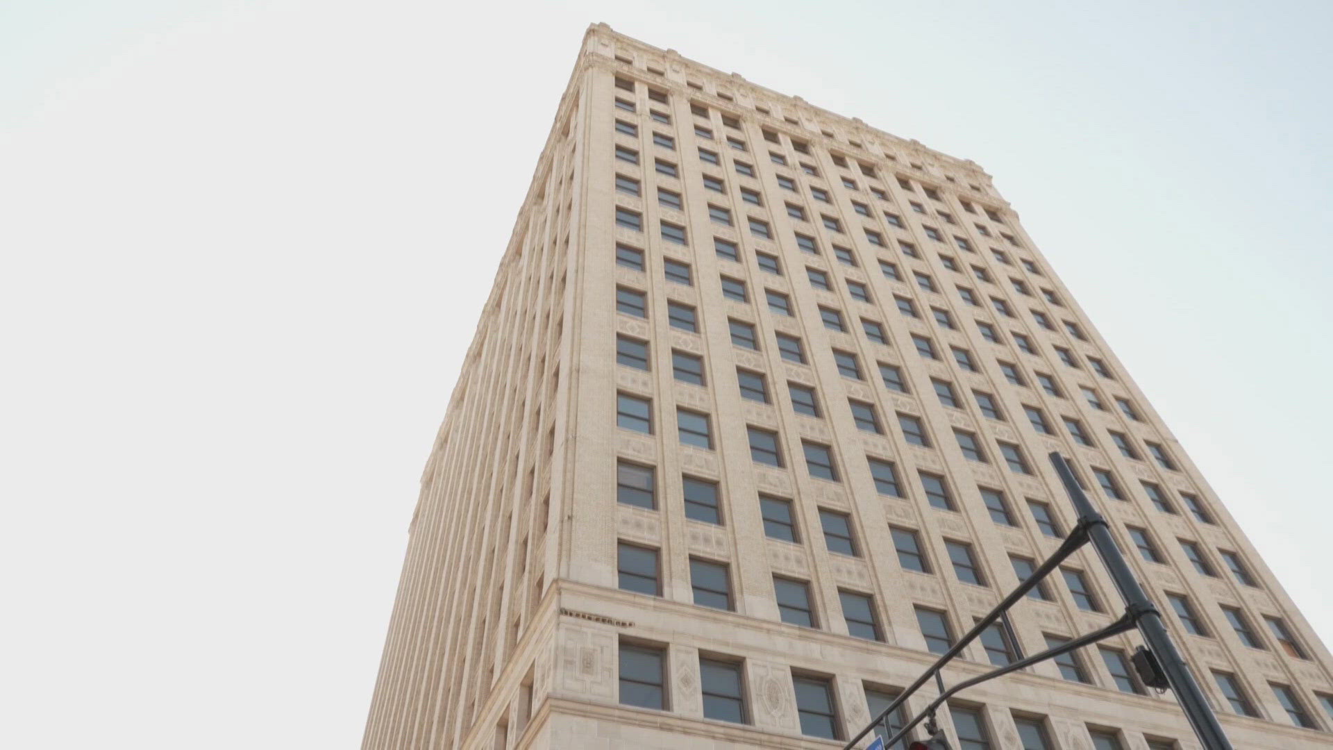 Owners of Louisville's Heyburn Building hit with violations after ...