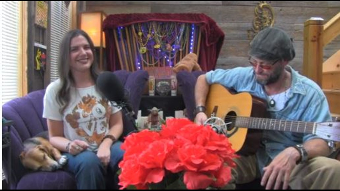 Sarah Breit performs on Great Day Live | whas11.com