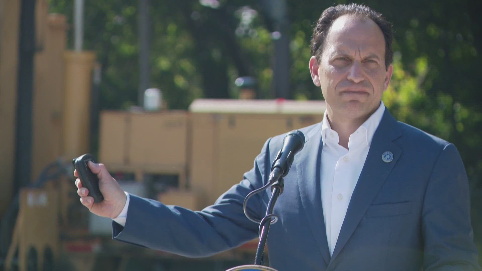 Tony Vanetti and Dwight Witten reunite on 840 WHAS! | whas11.com