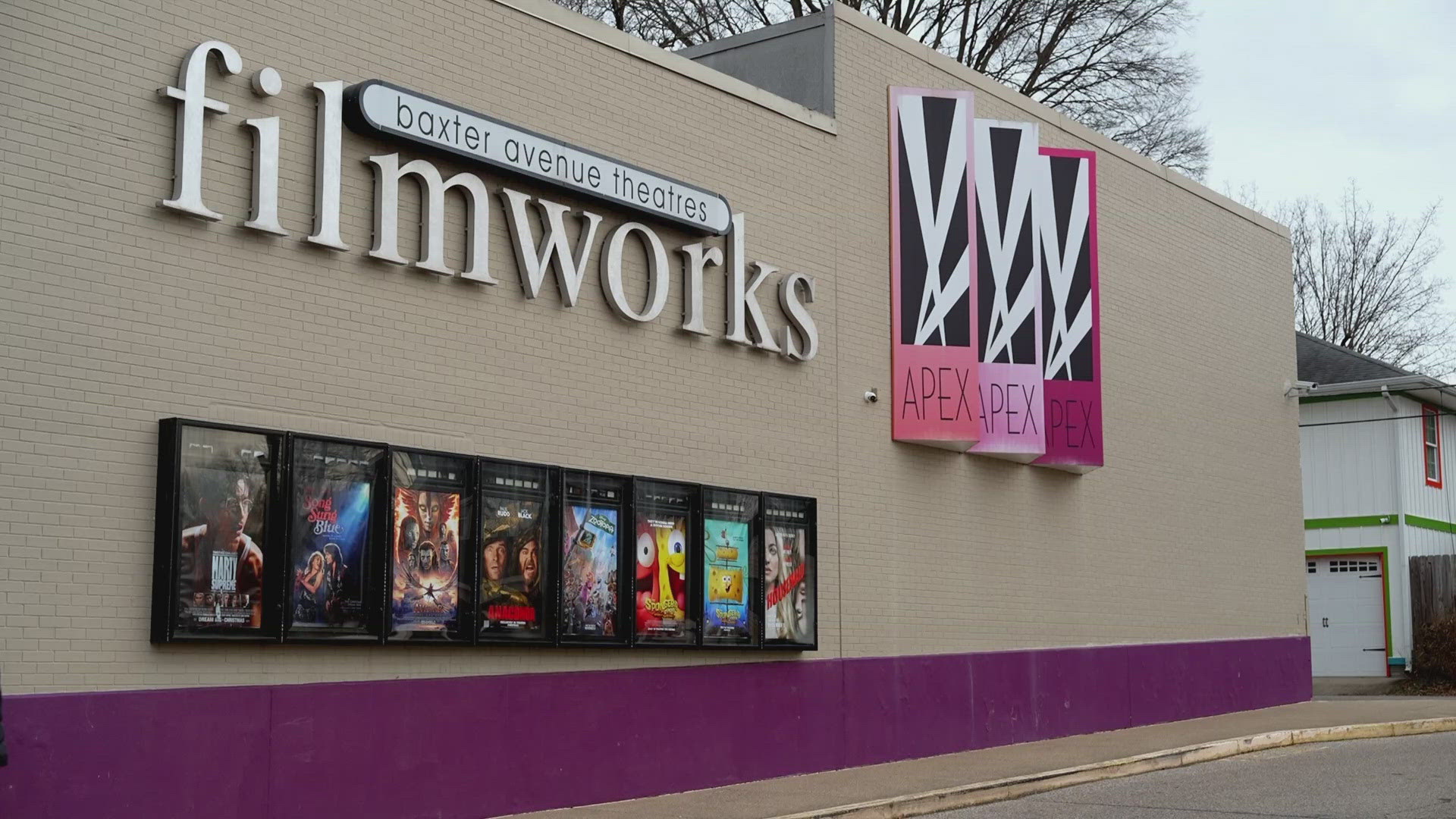 Baxter Avenue theater closes doors for the last time | whas11.com