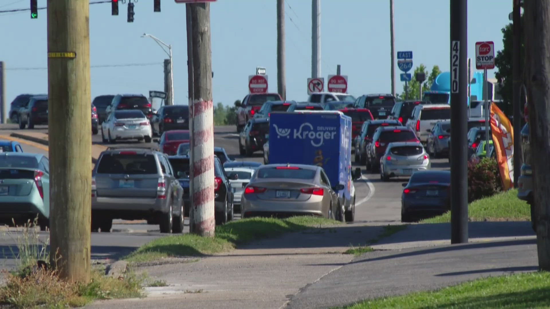 Navigating the I-65 shutdown away from the highway | whas11.com