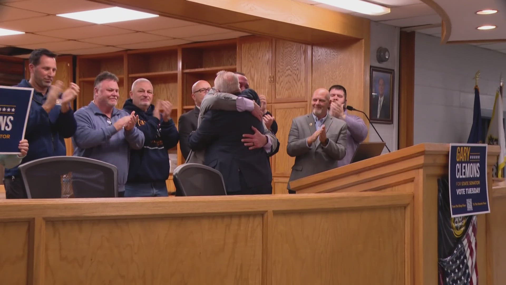 Democrat Gary Clemons wins open Kentucky Senate seat | whas11.com