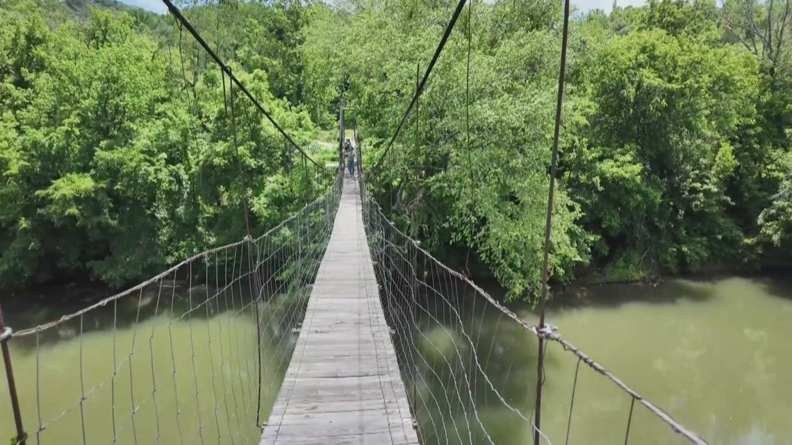 Louisville officials interested in swinging bridges | whas11.com