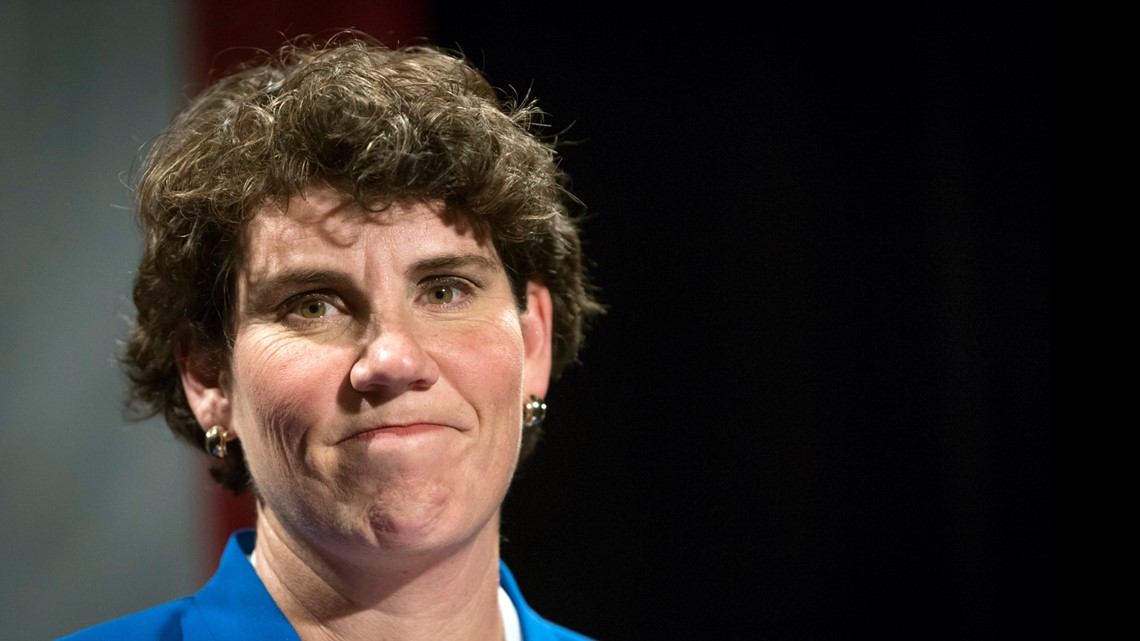 Amy McGrath breaks fundraising record within 24 hours of entering race ...