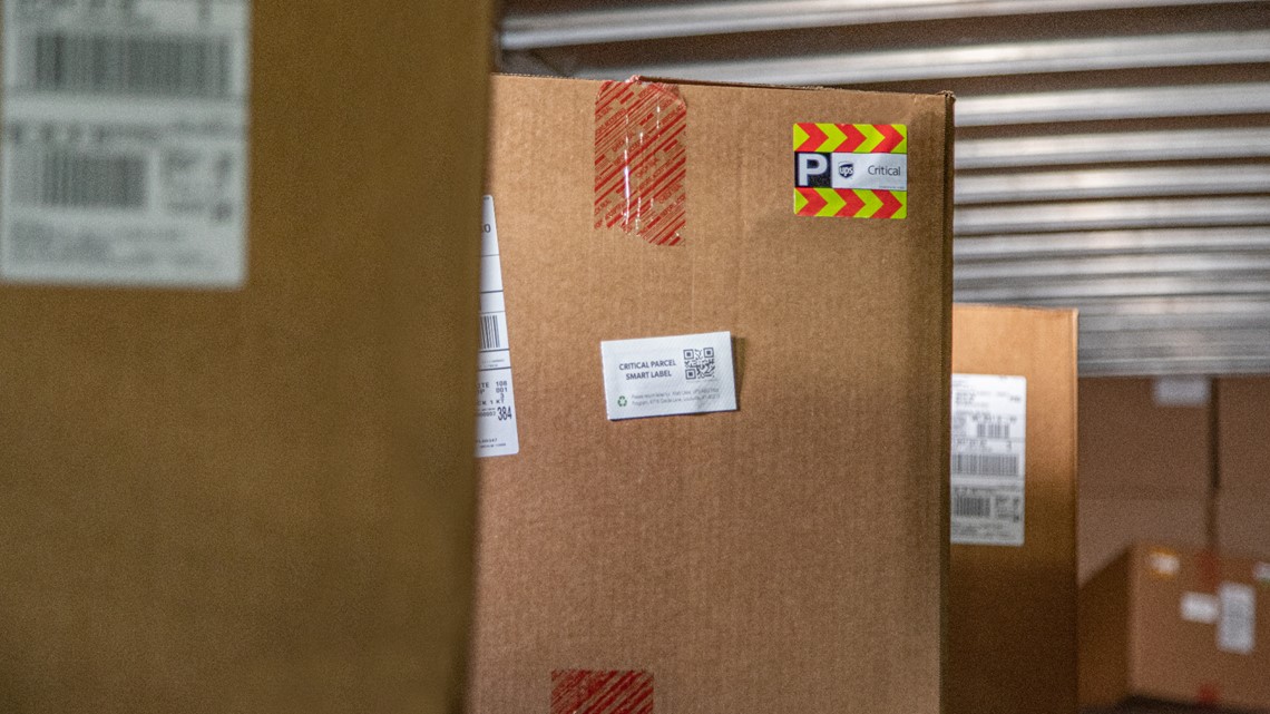 UPS delivers first COVID-19 vaccine kit shipments in Louisville ...