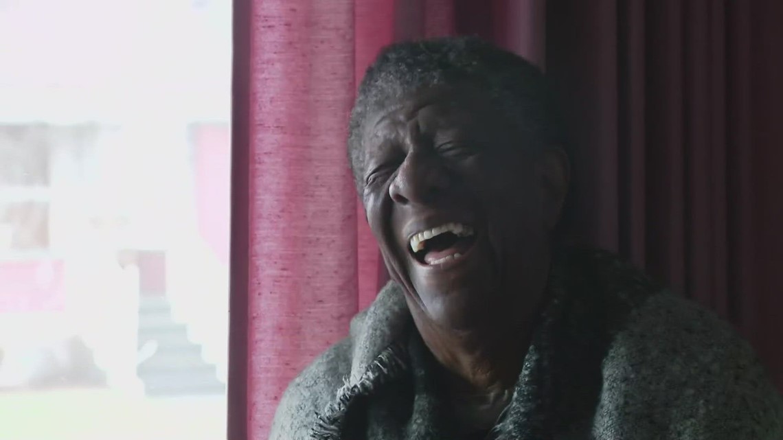 Louisville Civil Rights leader Mattie Jones turns 90 | whas11.com