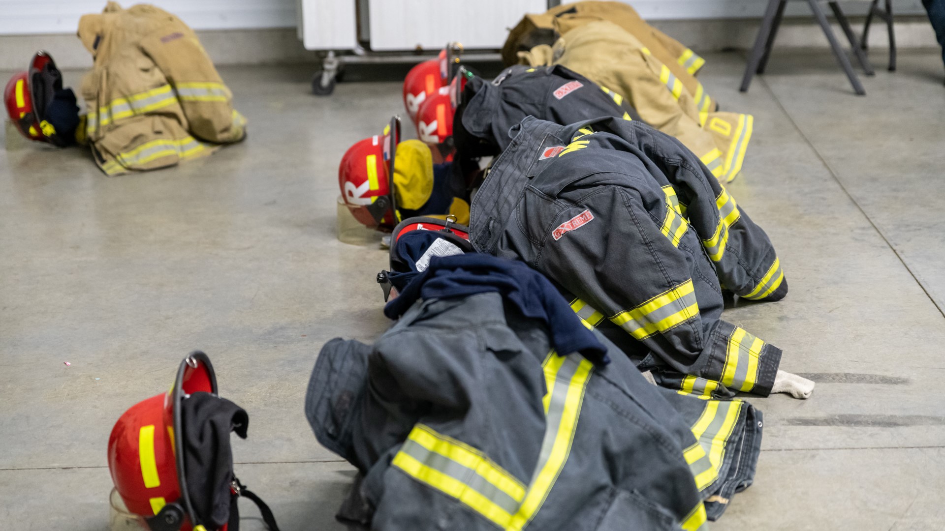 Ready to serve: Bullitt County fire recruits start training | whas11.com