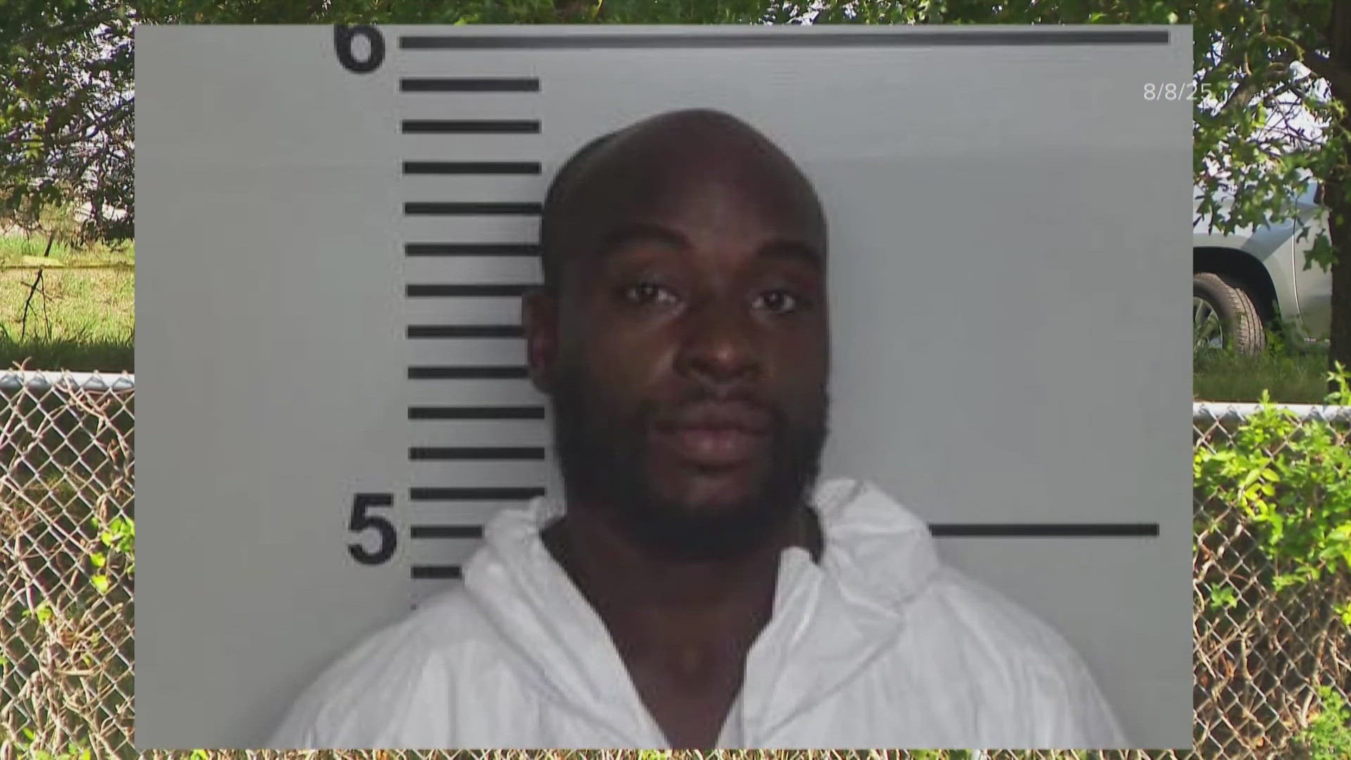 Louisville man arrested after alleged bank robbery, kidnapping | whas11.com