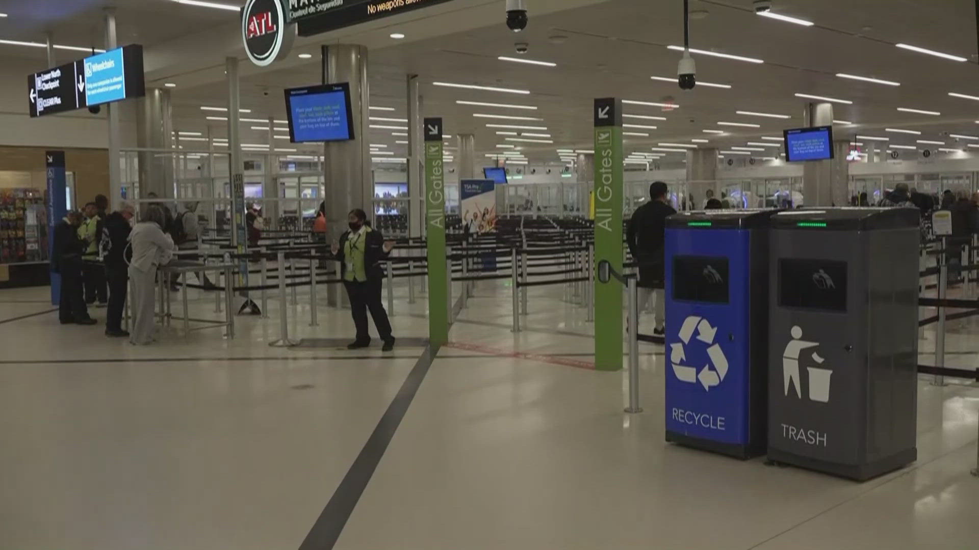 Louisville road conditions slowly improve after weekend snowstorm. See ...