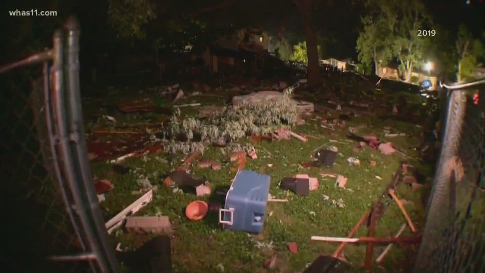 Washington Way home explosion injures five in Jeffersonville | whas11.com