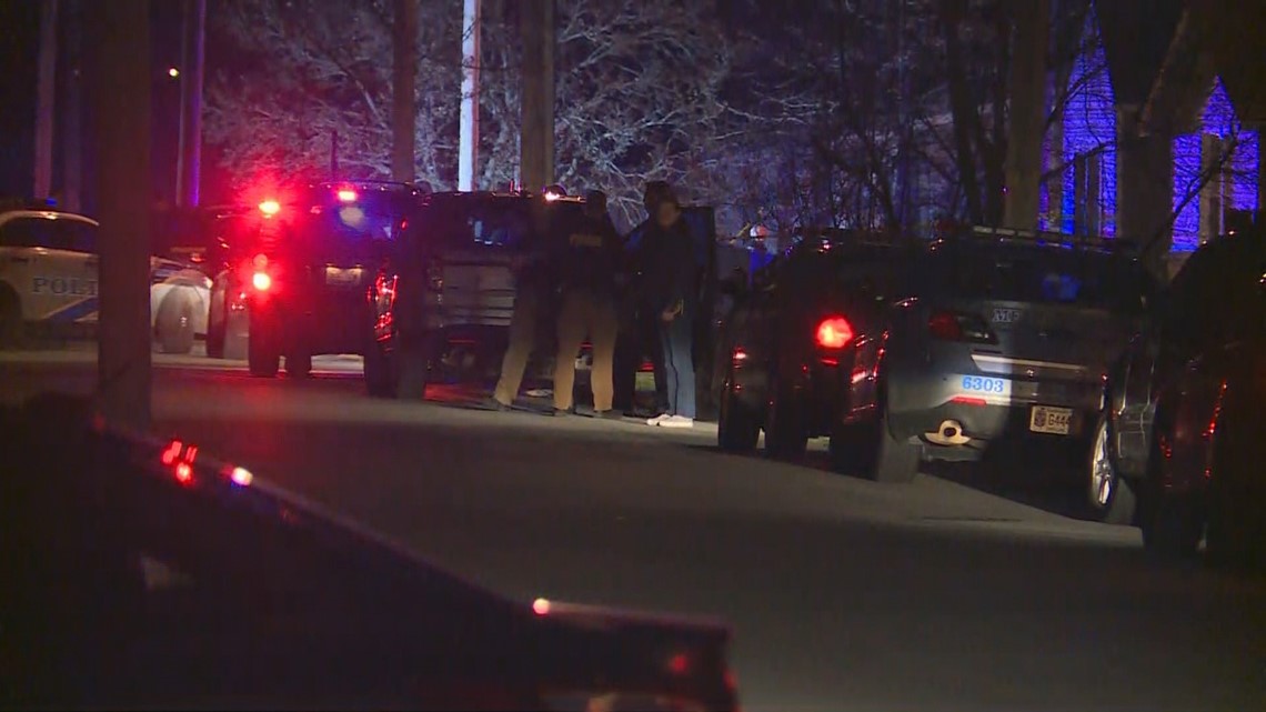 LMPD identifies officers who shot, killed man in PRP Sunday | whas11.com