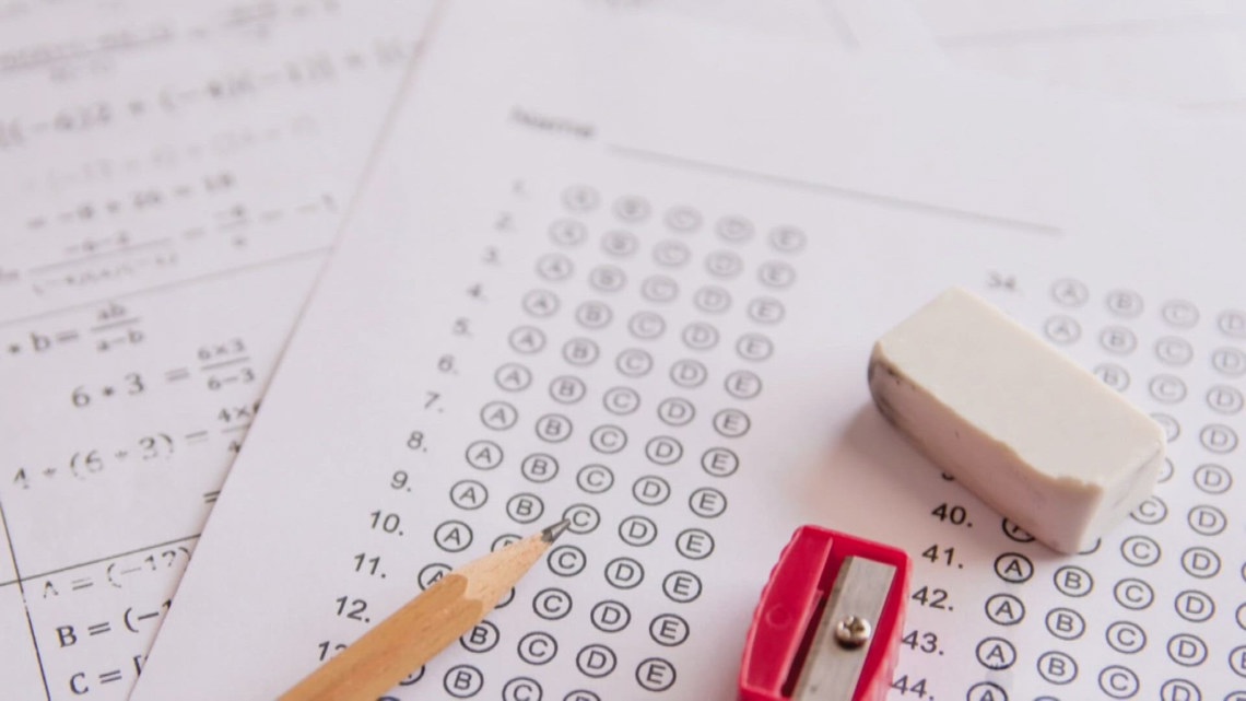 Kentucky schools prepare for state-funded switch to SAT exam | whas11.com