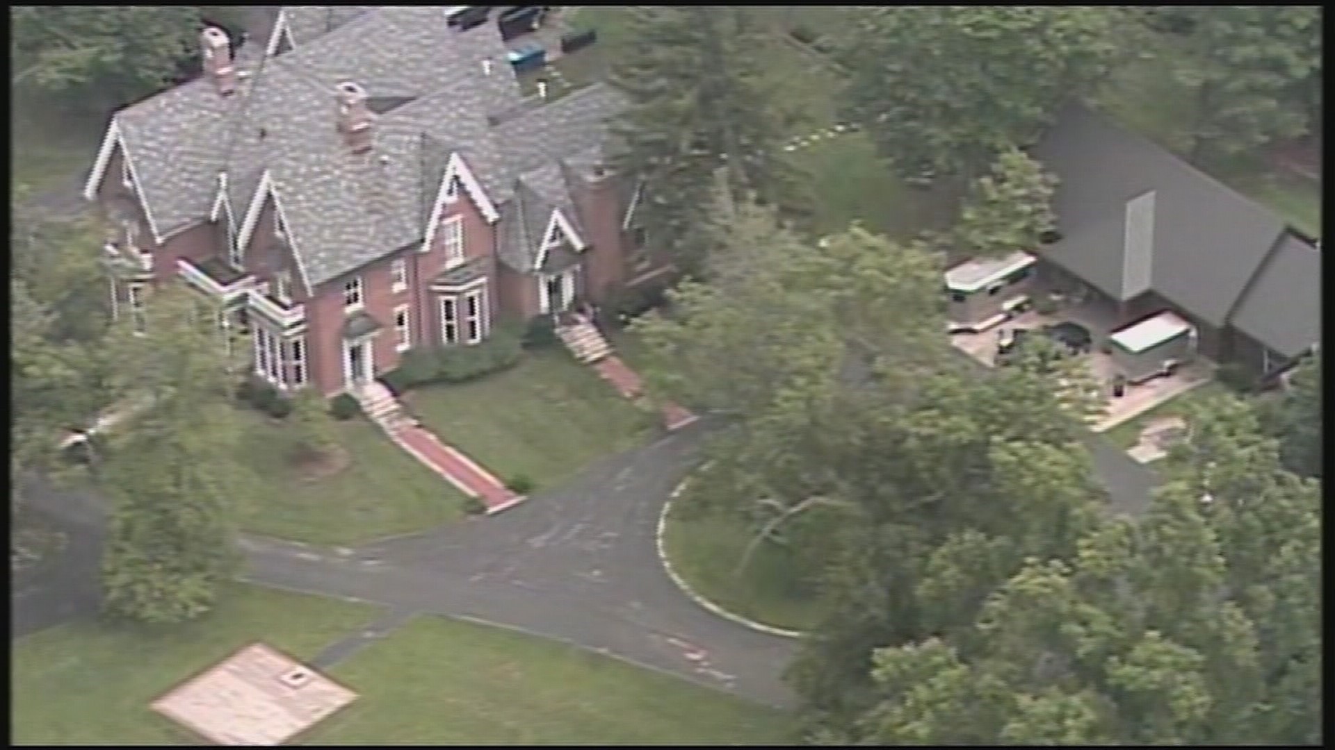 Board keeps tax value of Bevin's house at $2M | whas11.com