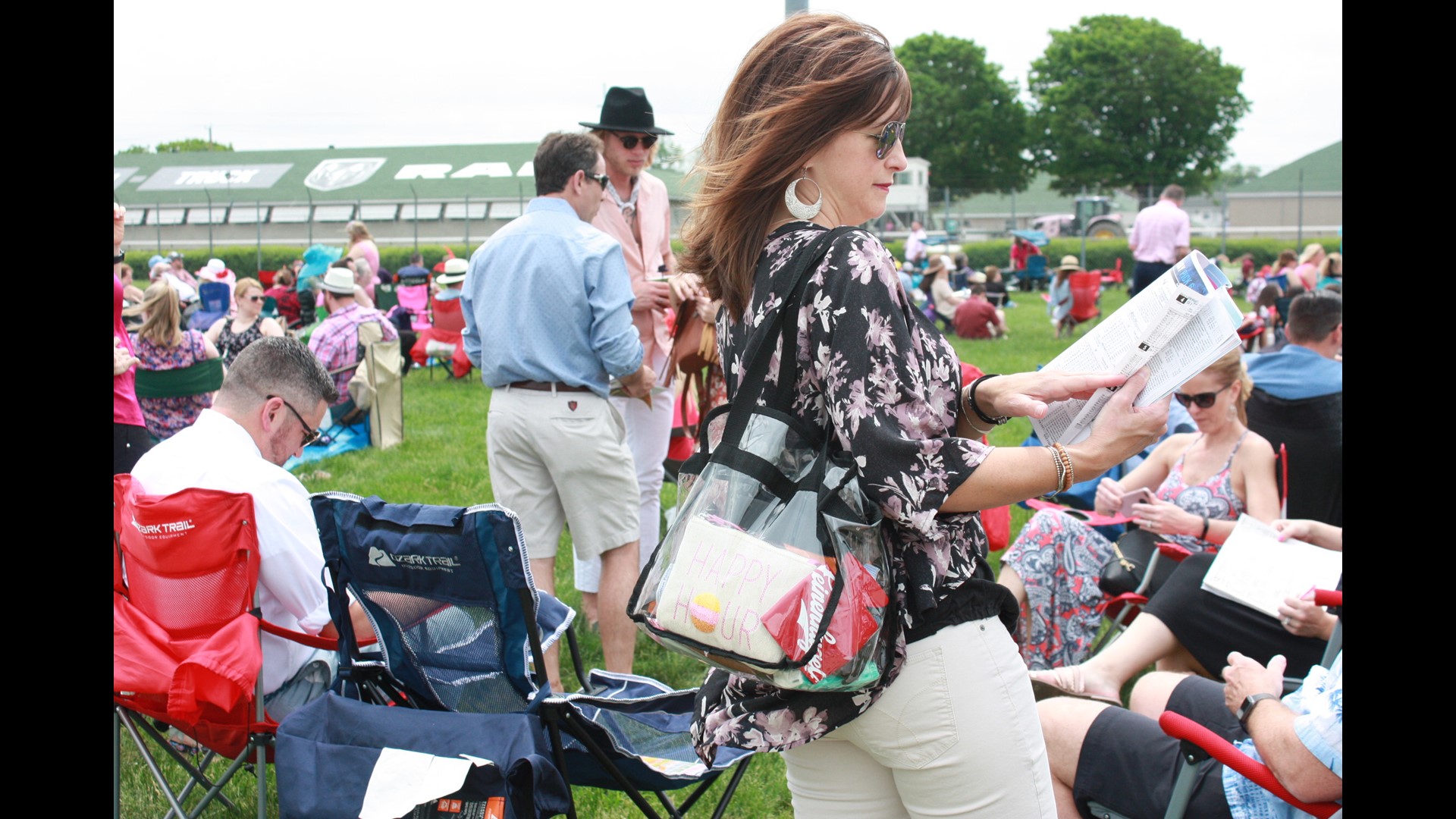 GALLERY: The views from the Infield of Oaks 144 | whas11.com