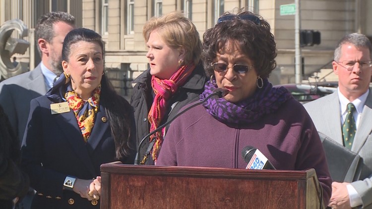 Cheri Bryant Hamilton cleared by Ethics Commission | whas11.com