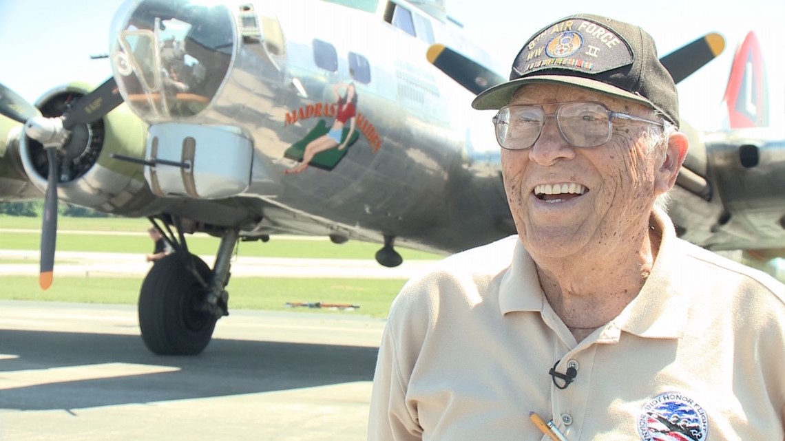 WWII veteran returns to the skies in a B-17 Flying Fortress | whas11.com