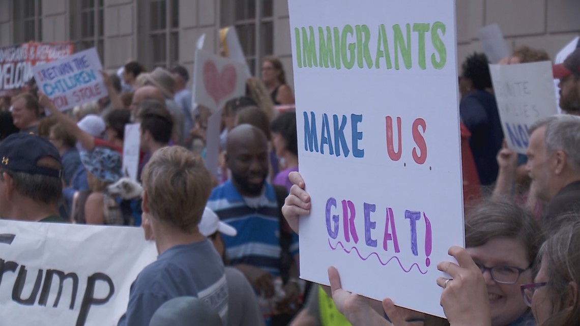 Hundreds rally outside downtown ICE headquarters to protest immigration ...