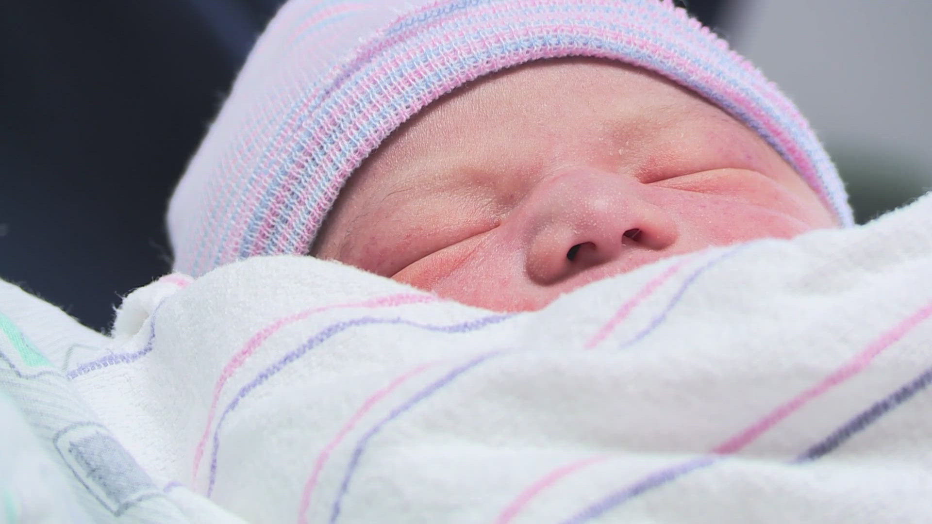 UofL Hospital welcome its first baby born in 2025 | whas11.com