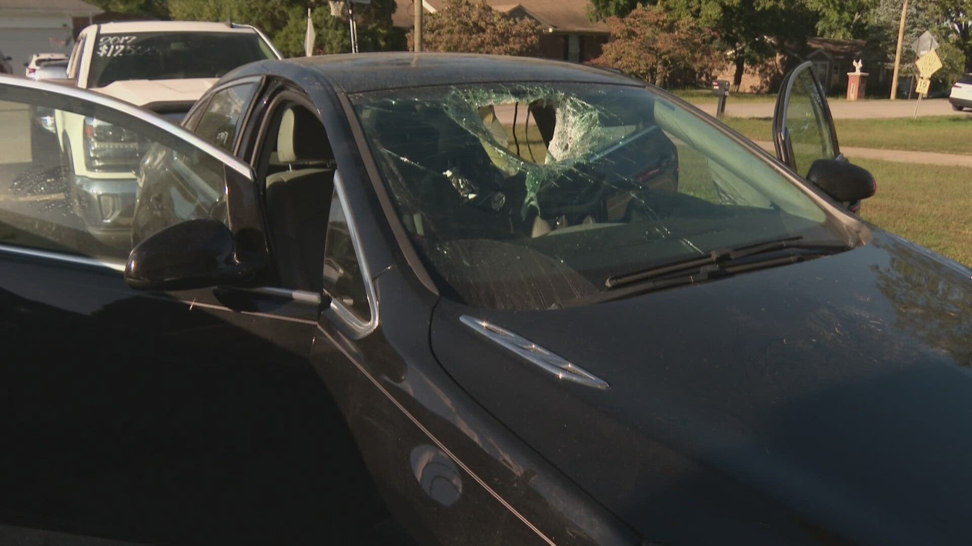 Flying metal object hits car, injures teen on Billtown Road | whas11.com