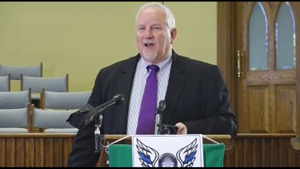 LMPD unveils new prayer program for officers, churches | whas11.com LMPD unveils new prayer program for officers, churches | whas11.com