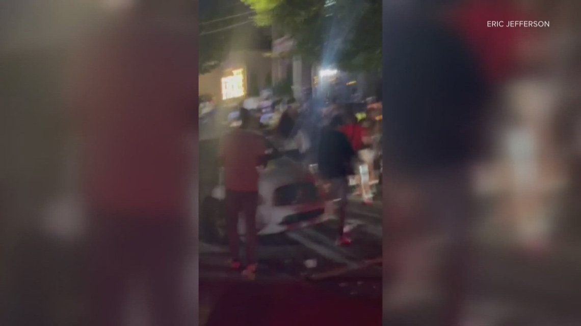 Videos show officers breaking up another fight on Bardstown Road ...