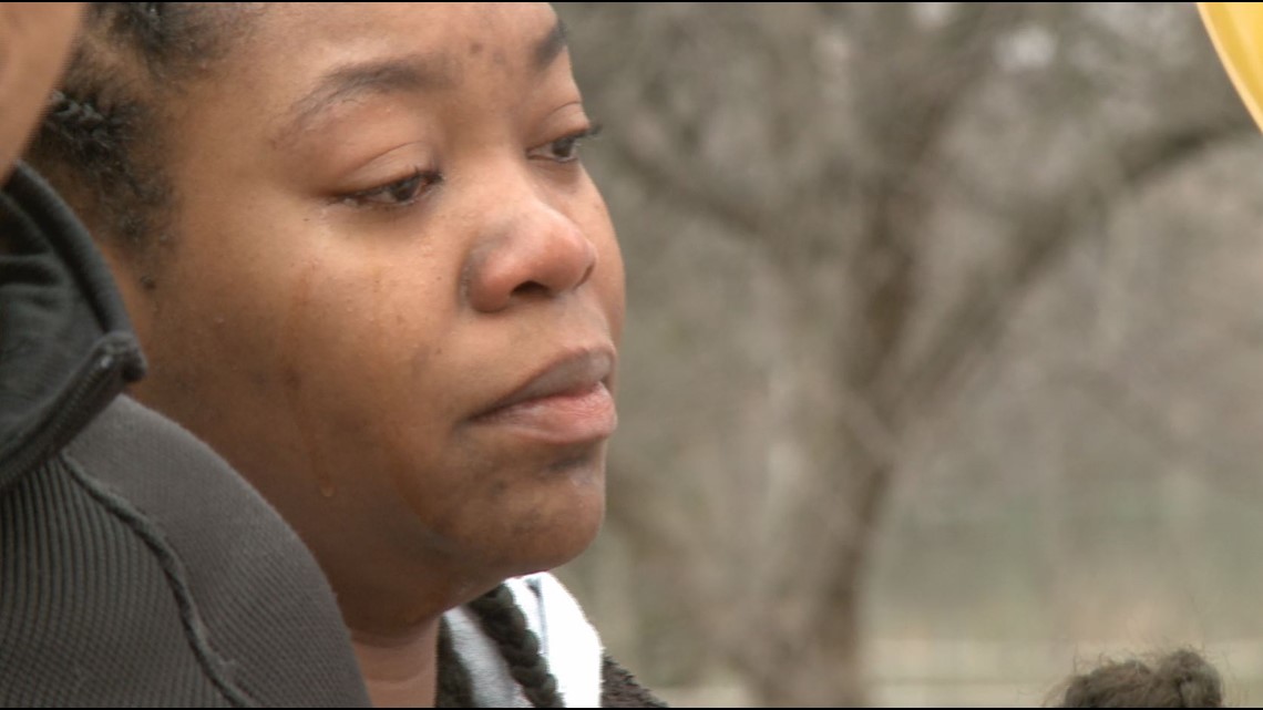 Family of 16-year-old murder victim begging for answers, justice ...