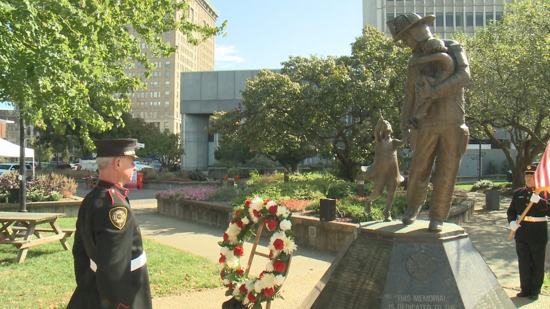 Ceremony honors fallen firefighters | whas11.com